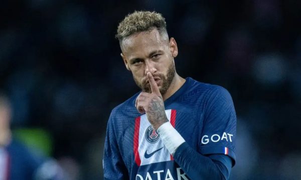 Neymar jashtë planeve të PSG-së, braziliani nuk pranon të largohet me ... Neymar jashtë planeve të PSG-së, braziliani nuk pranon të largohet me ...