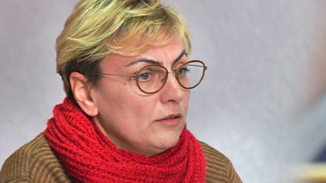 Dejona Mihali e VV’së sulmon biznesmenin Ekrem Lluka, opozitën dhe ...