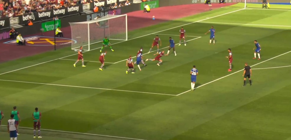 Chukwuemeka shënon një gol të bukur për Chelsean - Gazeta Express Chukwuemeka shënon një gol të bukur për Chelsean - Gazeta Express