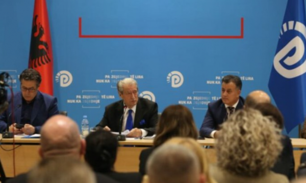 “Do të kemi edhe burgosje…”, zbardhen porositë e Berishës në Kuvendin ... “Do të kemi edhe burgosje…”, zbardhen porositë e Berishës në Kuvendin ...