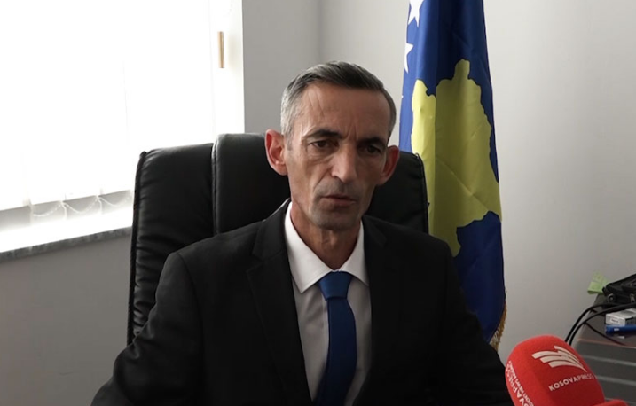 Ilir Peci i Zveçanit s’jep dorëheqje: S’kam vizita nga qeveritarët, por ...