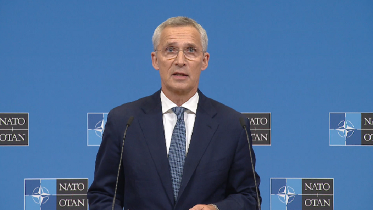 Stoltenberg: Po rishikojmë nëse duhet të kemi një rritje të përhershme ...
