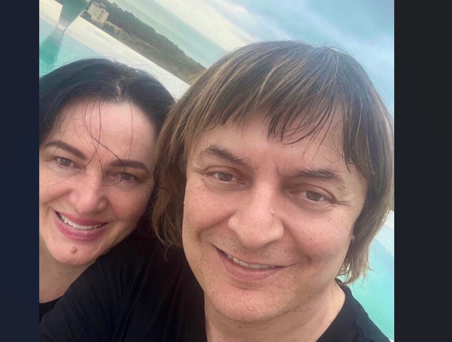 Armend Rexhepagiqi dhe Aida Baraku publikojnë foto për 40 vjetorin e lidhjes së tyre - Gazeta ...