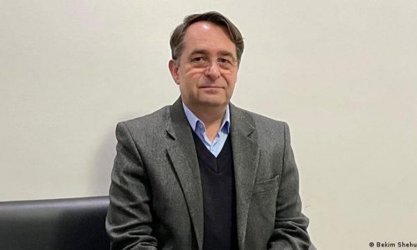 Peci: Serbia është tërhequr nga marrëveshja - Gazeta Express Peci: Serbia është tërhequr nga marrëveshja - Gazeta Express