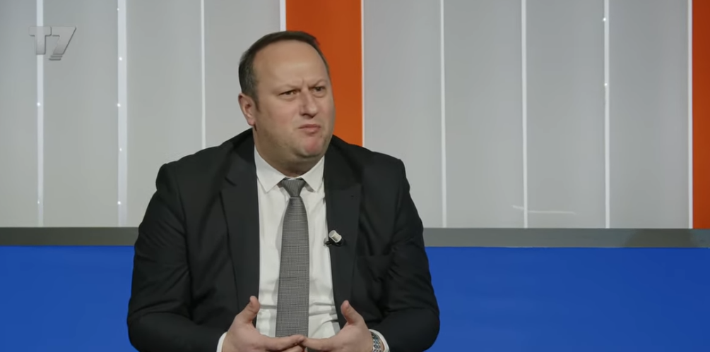Zogaj: Qasja e Kurtit ndaj gjyqtarit që liroi Pantiqin rrezikoi jetën e ... Zogaj: Qasja e Kurtit ndaj gjyqtarit që liroi Pantiqin rrezikoi jetën e ...