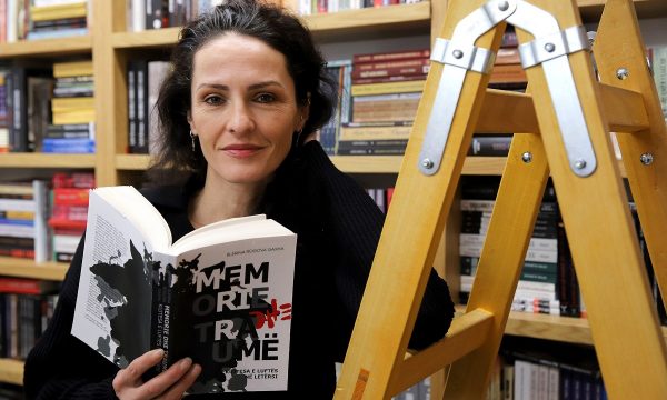 Doli nga shtypi libri 'Memorie dhe Traumë: Kujtesa e luftës 1998-1999 ... Doli nga shtypi libri 'Memorie dhe Traumë: Kujtesa e luftës 1998-1999 ...