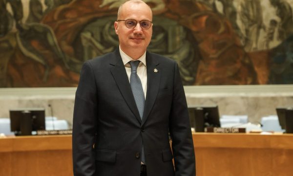 Shqipëria mbyll mandatin 2-vjeçar në Këshillin e Sigurimit, ministri ... Shqipëria mbyll mandatin 2-vjeçar në Këshillin e Sigurimit, ministri ...
