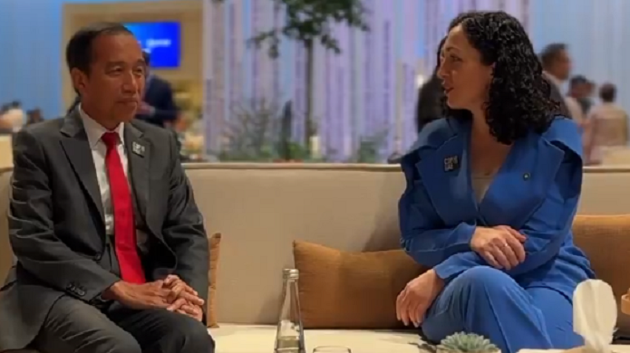 Osmani takon presidentin e shtetit që s'e njeh Kosovën, i thotë se ka ...