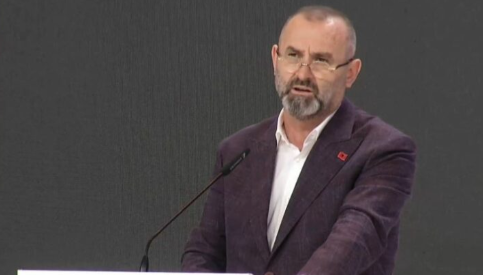 Manja: Drejtësia për 21 janarin, provë themeli për vlerat e demokracisë ... Manja: Drejtësia për 21 janarin, provë themeli për vlerat e demokracisë ...
