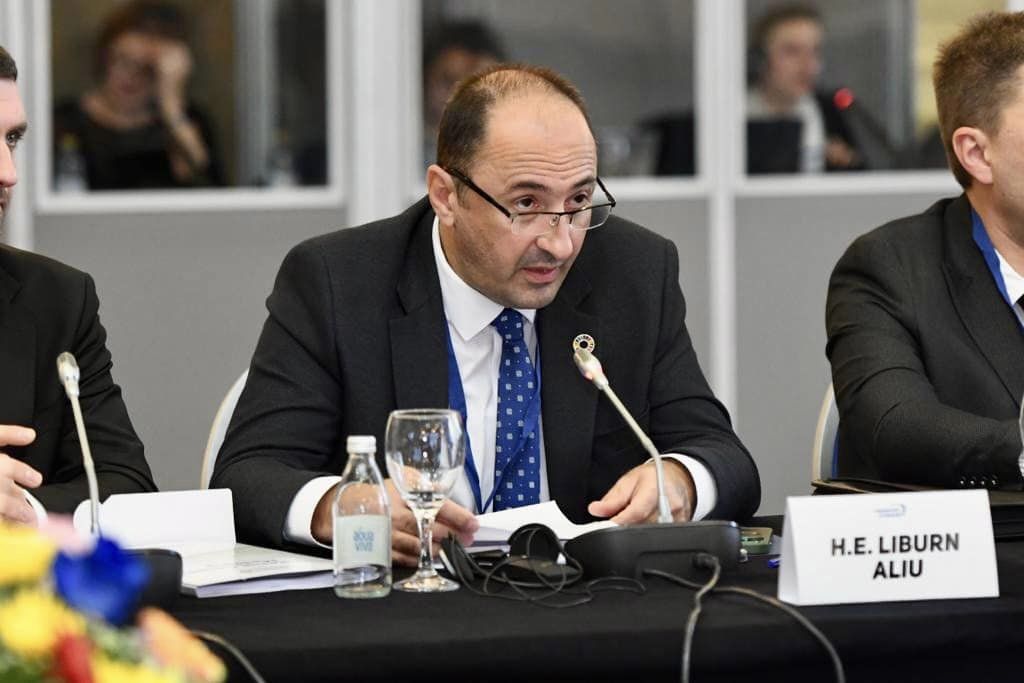 Nënshkruhet kontrata për rregullimin e rrugës nga Gorenje në drejtim të ...