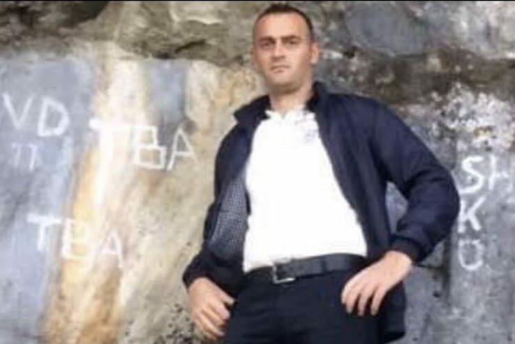 Serbët e arrestojnë në Merdare një ish-ushtar të UÇK-së, ishte duke ...