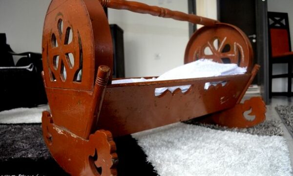 Sociologu kosovar: Agresiviteti tek fëmijët vjen edhe për shkak të ...