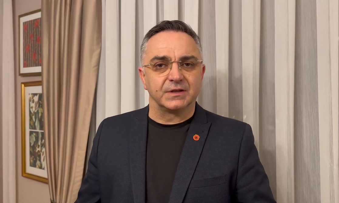 Tahiri- Muratit: Dil informona mbi strukturën e këtyre kursimeve, kush ...