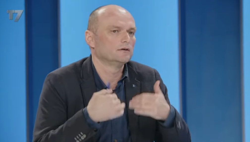“Hajt se s’është bërë kiameti që është vra” – djali i Smajl Hajdarajt ... “Hajt se s’është bërë kiameti që është vra” – djali i Smajl Hajdarajt ...