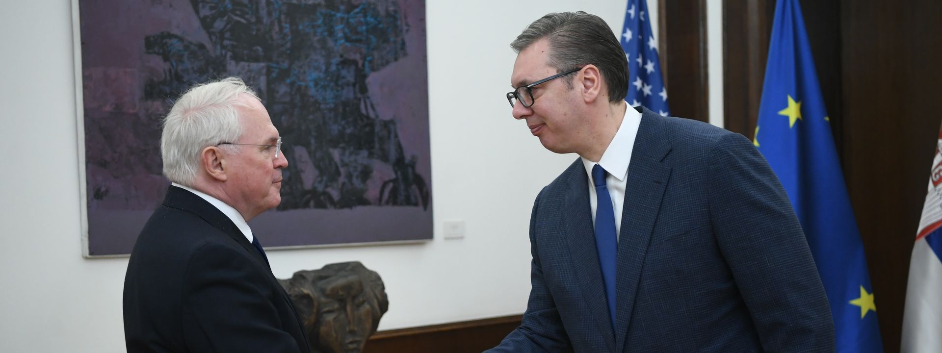 Gazeta kroate: Vuçiq nuk e fshehu dot tronditjen kur Hill i tregoi se ...