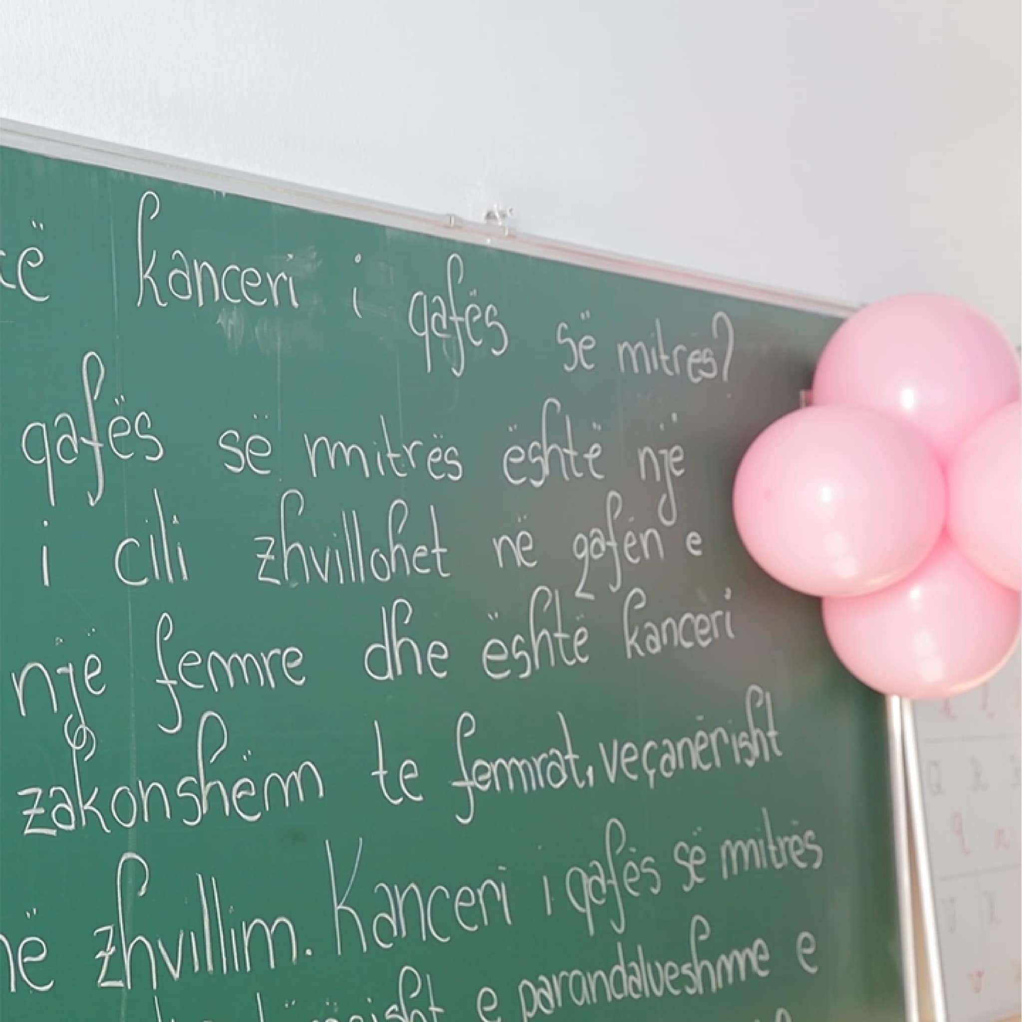 Vaksinimi i vajzave të moshës 12 vjeçare kundër Human Papilloma Virusit ...