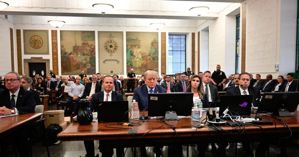 Gjyqi në Nju Jork me akuza penale ndaj ish Presidentit Trump fillon më ... Gjyqi në Nju Jork me akuza penale ndaj ish Presidentit Trump fillon më ...