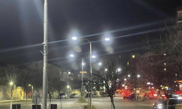 Vuçiq i reagon Escobarit për Asocacionin: A po bën hajgare - Gazeta Express Vuçiq i reagon Escobarit për Asocacionin: A po bën hajgare - Gazeta Express