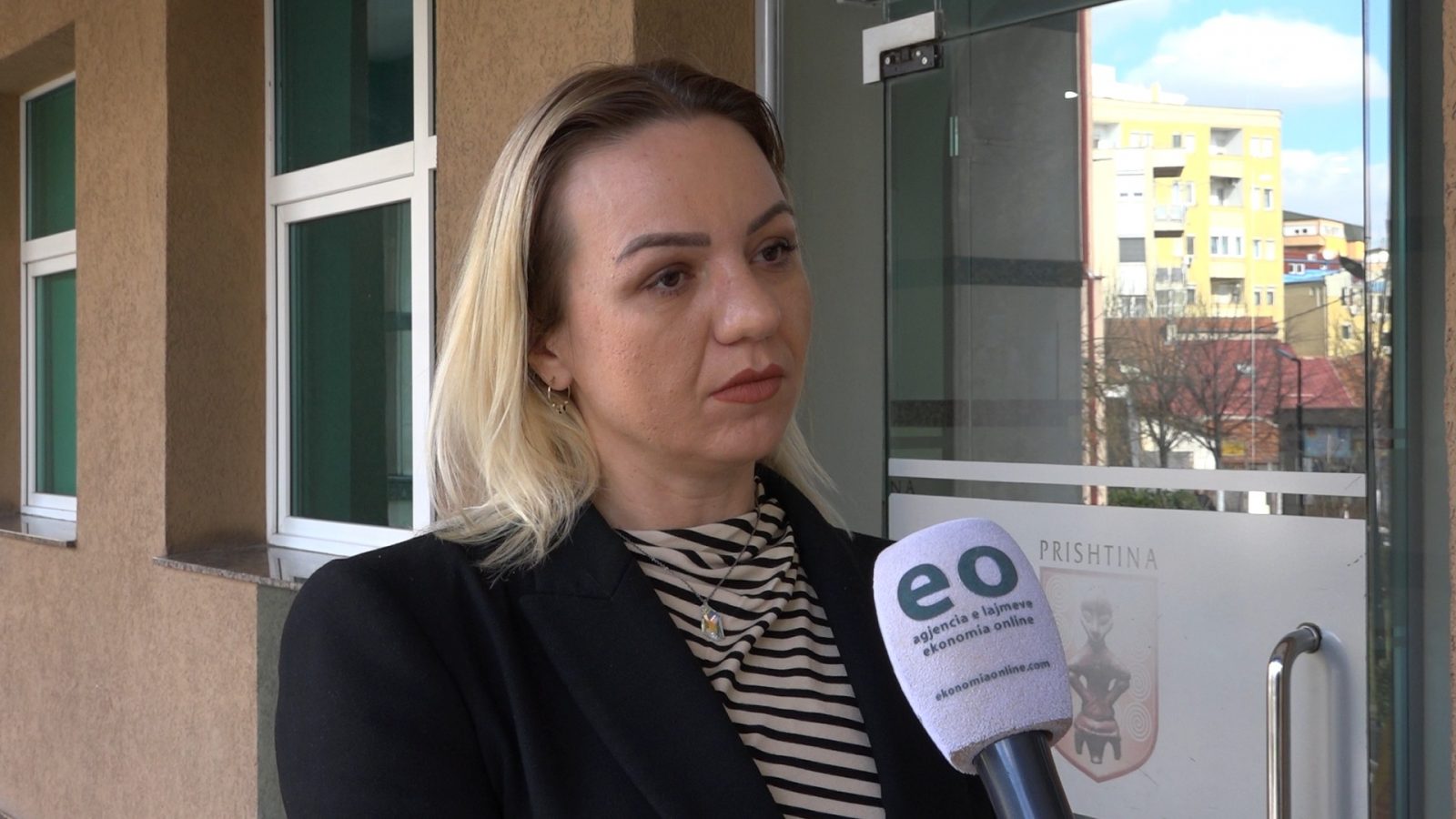 Rafuna për shkarkimin e Bajqinovcit: Tentim për “rrëmbim” të pushtetit ...