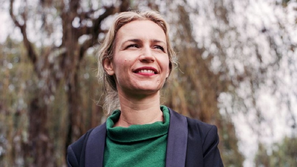 Lea Ypi nderohet me çmimin prestigjioz 'Ridenhour', Instituti amerikan ...