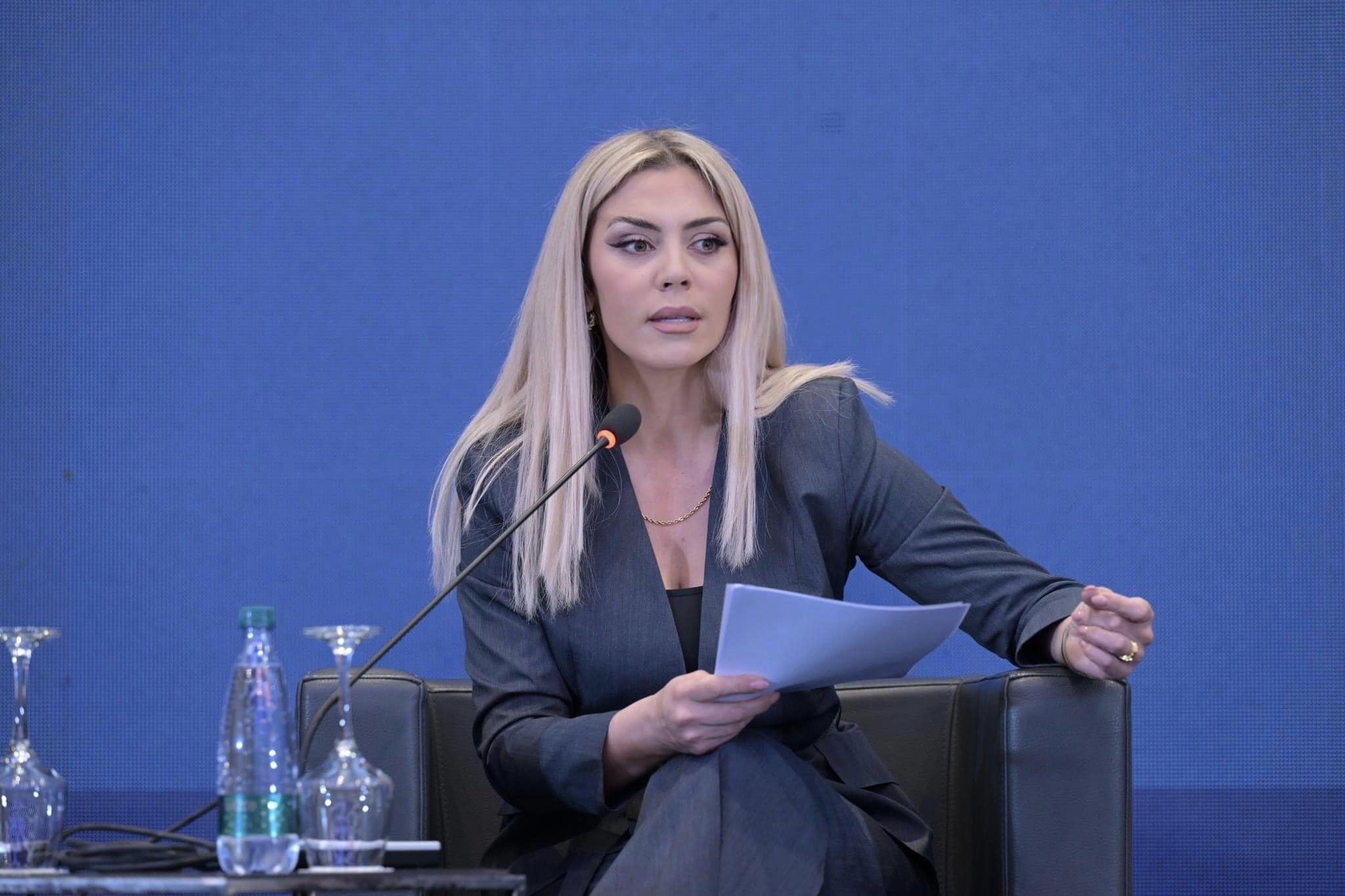 Deliu: Të njëjtit që pretendojnë se po e luftojnë gjuhën seksiste, sot po e sulmojnë Duda Baljen ...