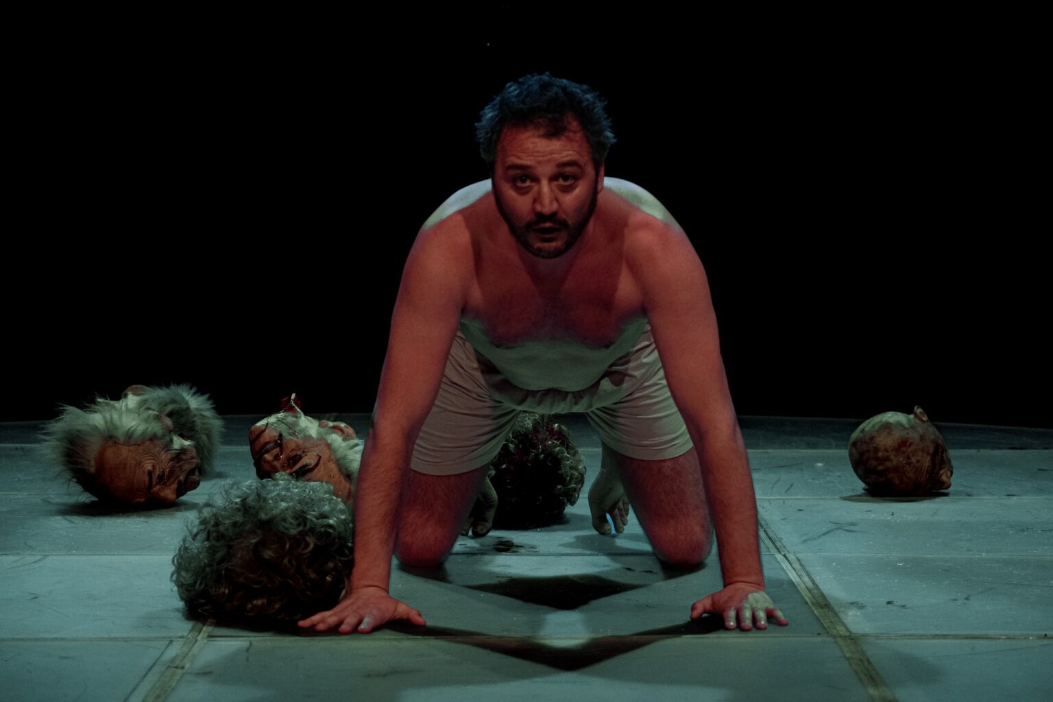 Kamarja e Turpit, njeriu në gjendjen e tij të ligë - Gazeta Express