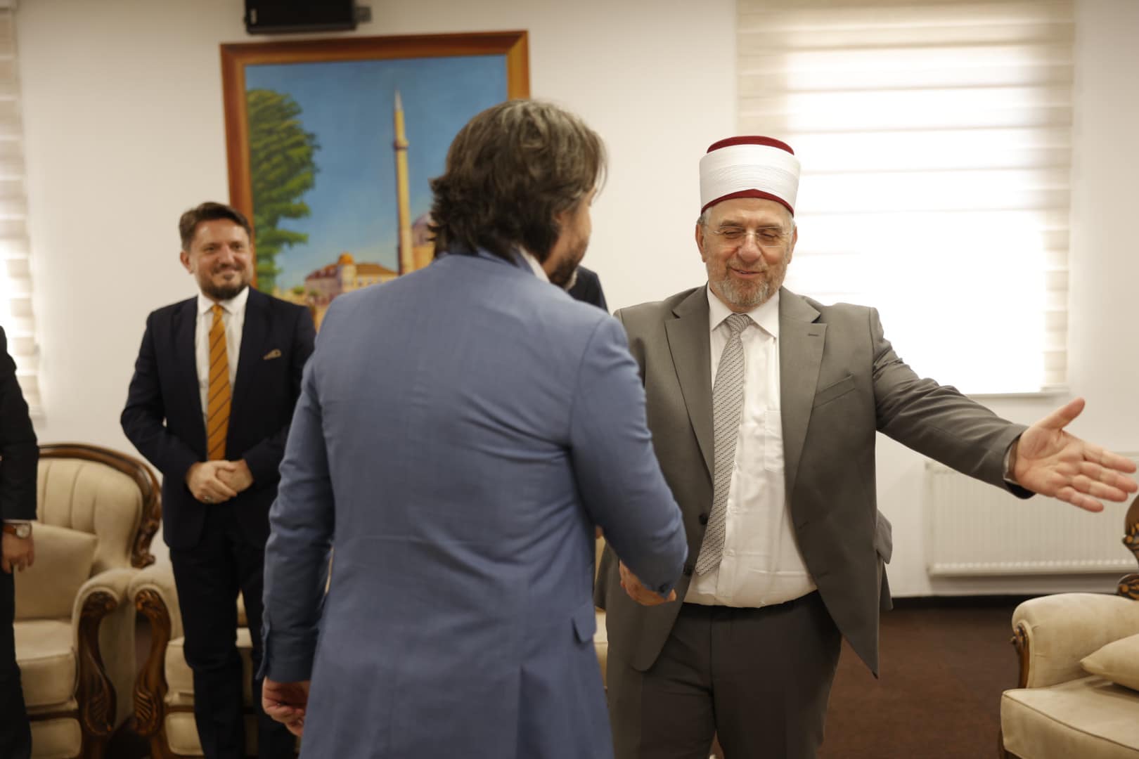 Përparim Rama shkon për Bajram te Myftiu Tërnava: Uroj që kjo festë të ...