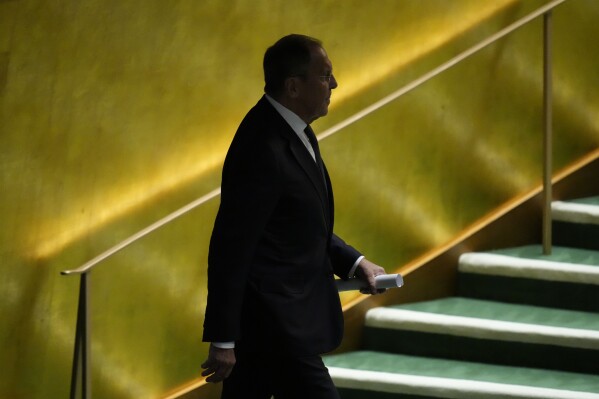 Lavrov viziton Kinën për bisedime për luftën në Ukrainë - Gazeta Express Lavrov viziton Kinën për bisedime për luftën në Ukrainë - Gazeta Express