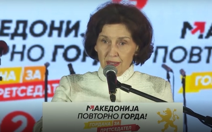 Siljanovska ofendon rëndë Pendarovskin dhe Kovaçevskin - Gazeta Express Siljanovska ofendon rëndë Pendarovskin dhe Kovaçevskin - Gazeta Express