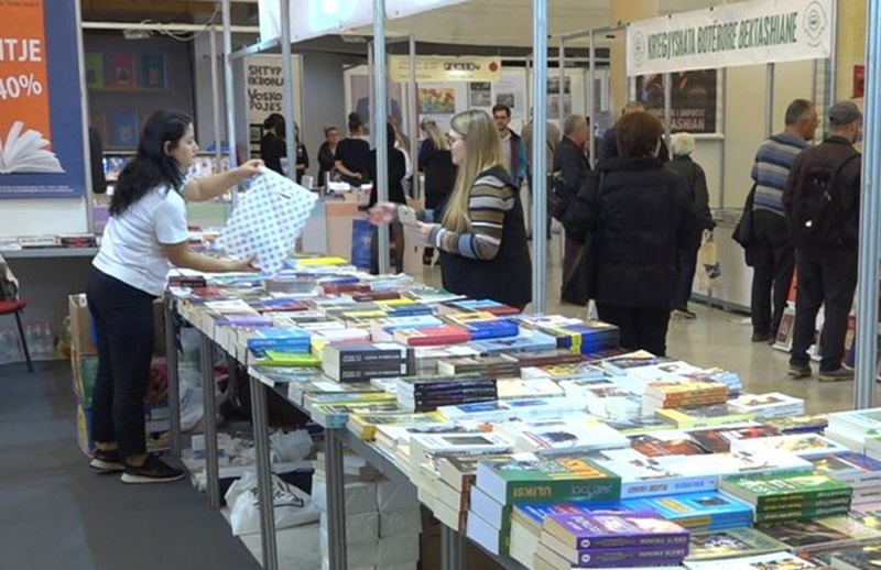 Panairi i 25-të i librit në Prishtinë, nis javën e ardhshme - Gazeta ...