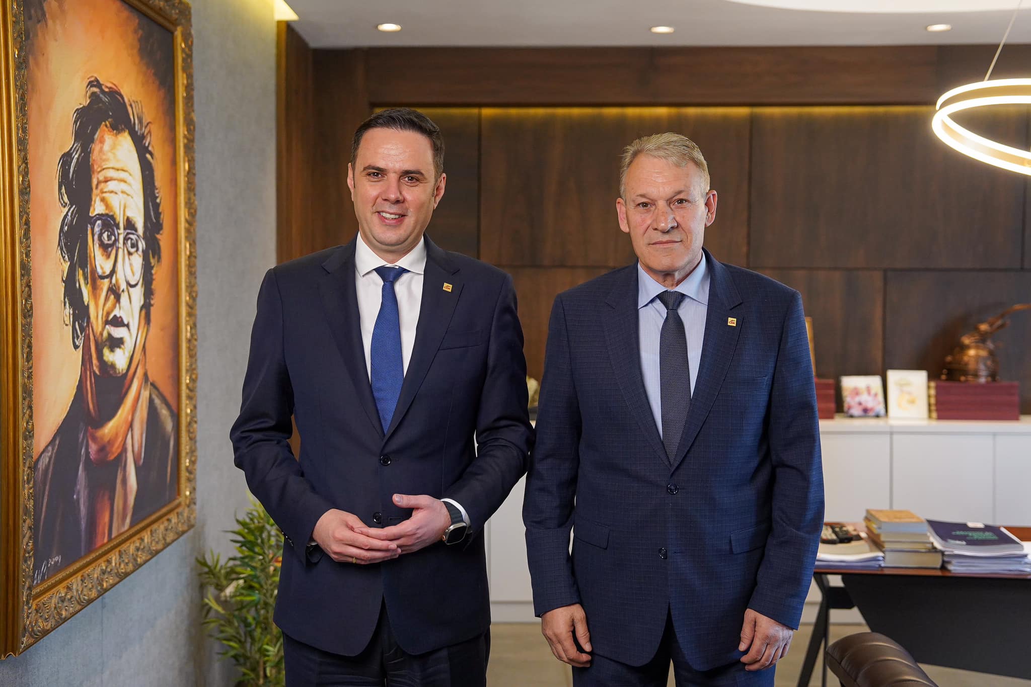 "Bjeshka” i bashkohet LDK-së, Abdixhiku: Mirë se vjen Gjeneral - Gazeta ...