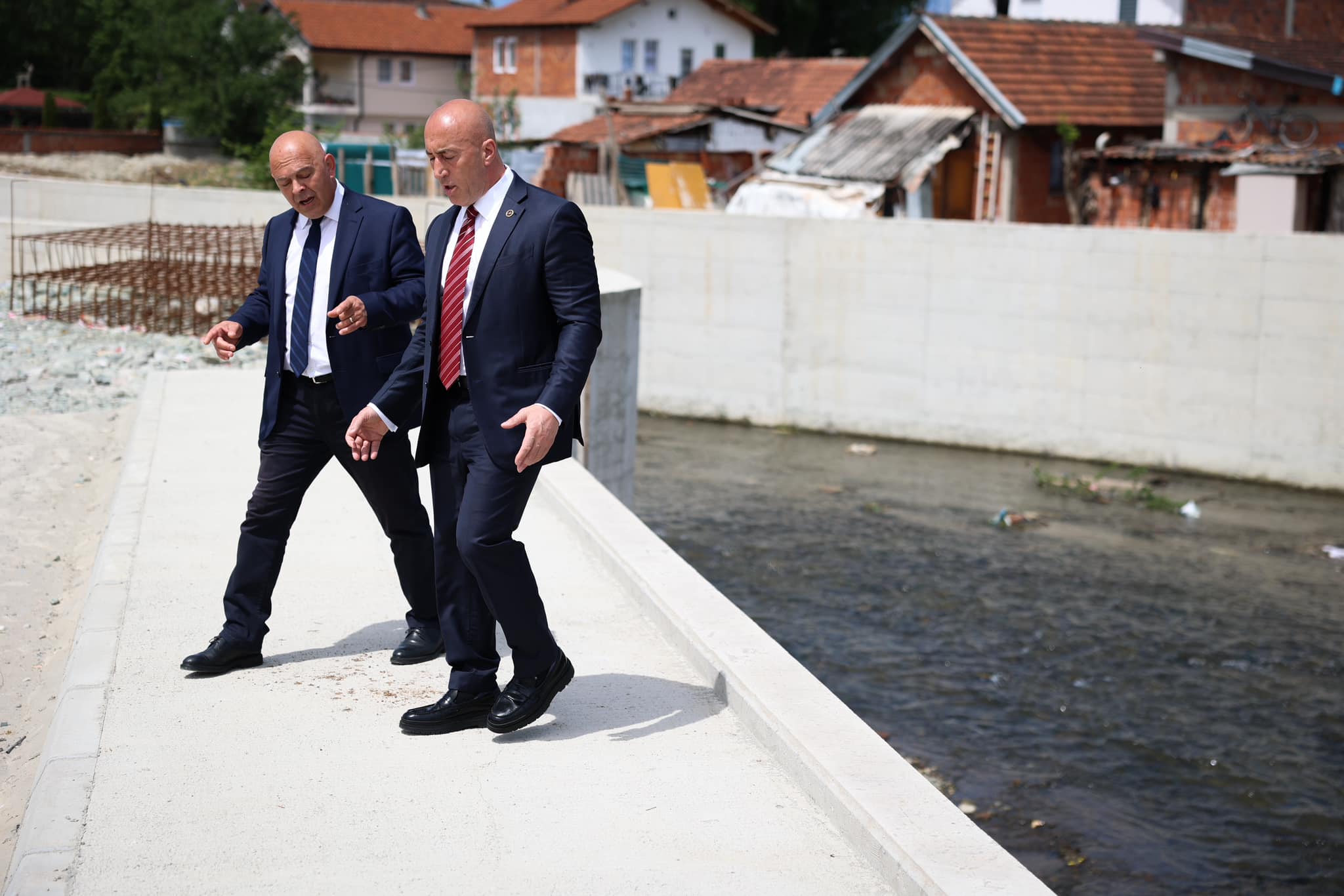 Haradinaj në Gjakovë: Ardian Gjini është model i kryetarit të ...