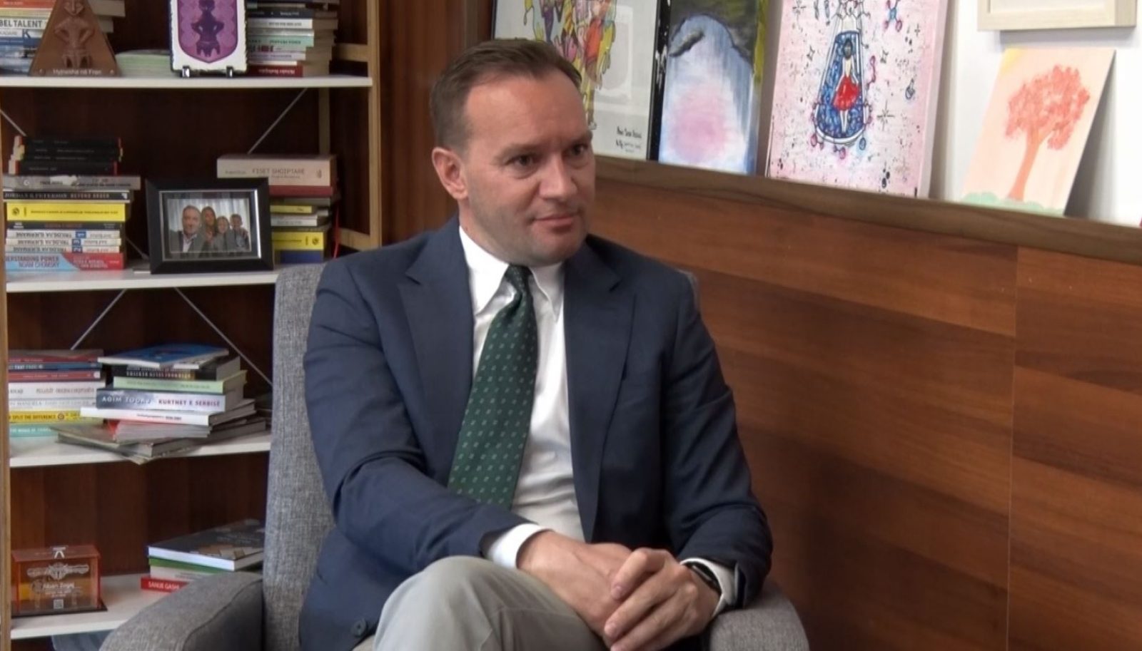 Zogaj flet për projektet madhore në Kryeqytet: Nënkalimi, sheshi ...