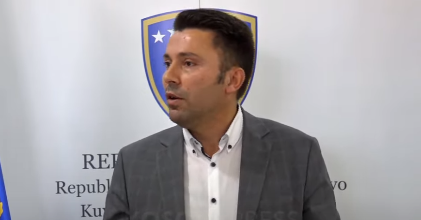 Rrustemi i VV-së me video-mesazh: Kërcënimet e Vuçiqit nuk na ...