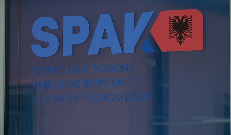 SPAK lëshon urdhër arresti për 3 efektivë të Policisë së Shtetit (EMRAT ...
