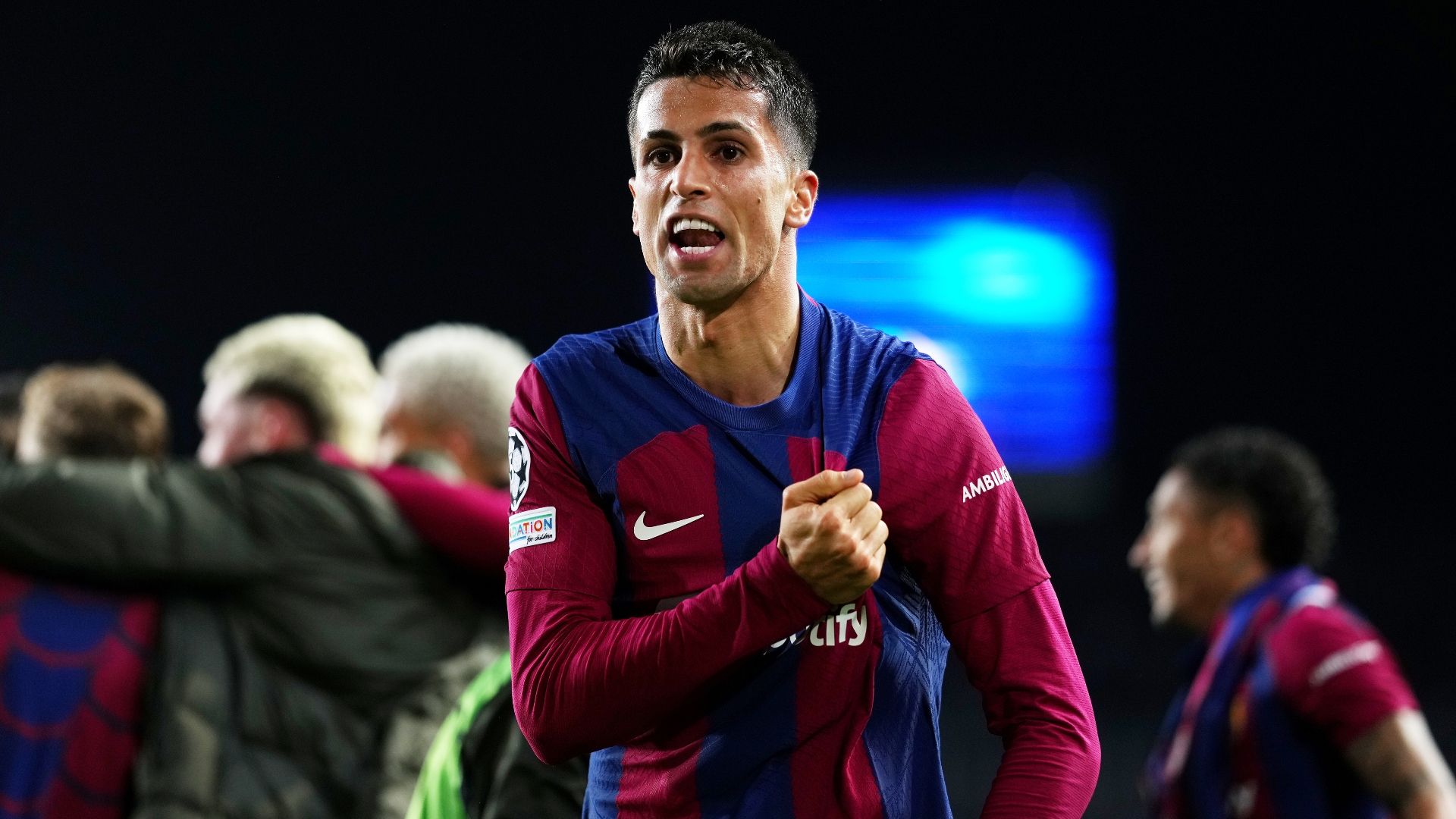 Manchester City ia cakton çmimin Cancelos, disa klube në garë për të ... Manchester City ia cakton çmimin Cancelos, disa klube në garë për të ...