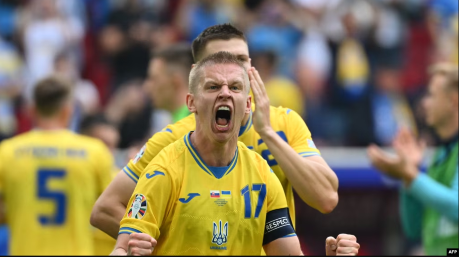 Zelensky e përgëzon Ukrainën për fitoren në Euro 2024, e krahason me ... Zelensky e përgëzon Ukrainën për fitoren në Euro 2024, e krahason me ...