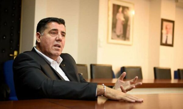 Lutfi Haziri: Kurti ia ka lënë Kosovës kusht Asociacionin - Gazeta Express Lutfi Haziri: Kurti ia ka lënë Kosovës kusht Asociacionin - Gazeta Express