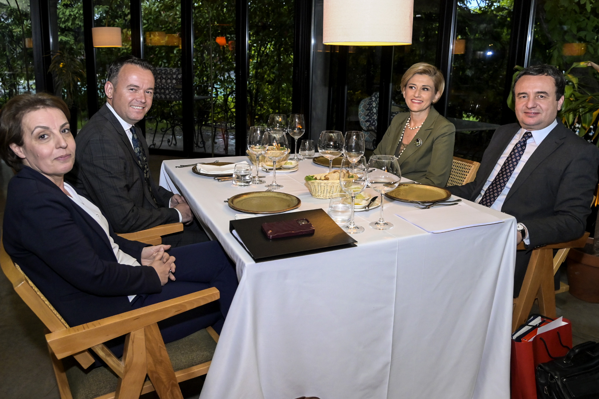 VV, Guxo dhe Alternativa thonë se "s’kanë mundur" të regjistrohen në ...