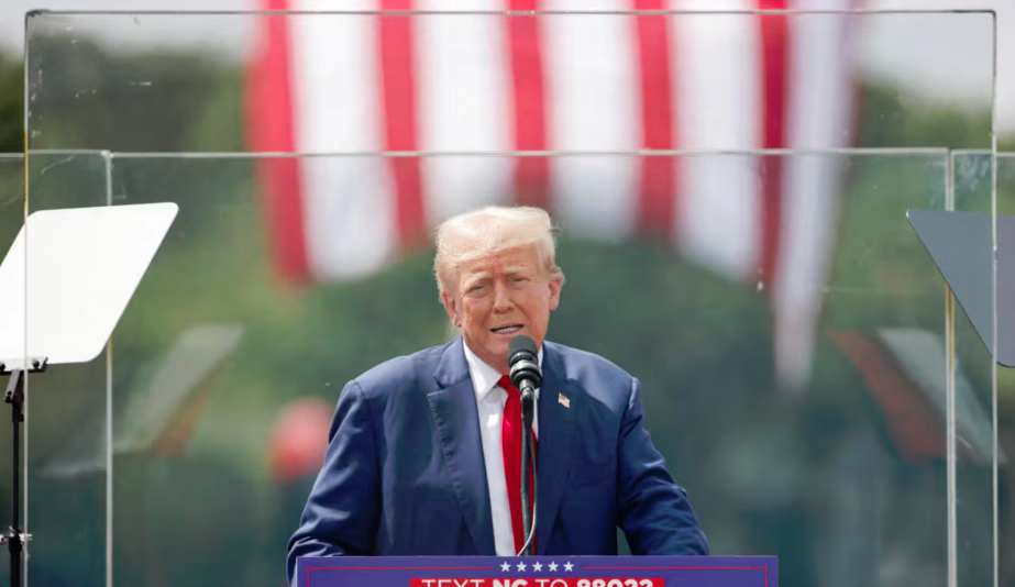 Arrestohet një person i armatosur pranë tubimit të Donald Trumpit ...