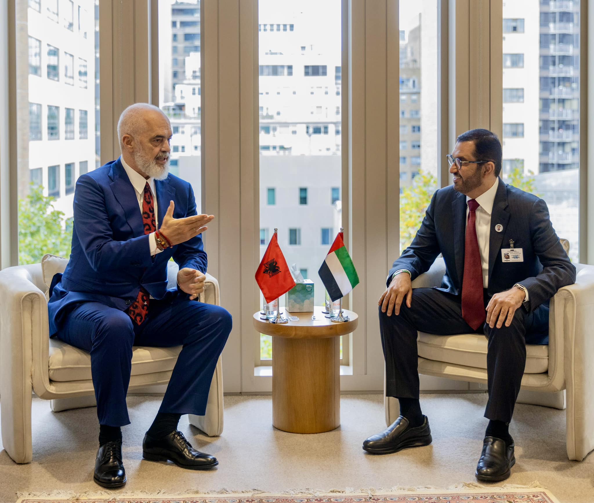 Rama takohet me ministrin e Emirateve Arabe: Folëm për 2 projektet e ...