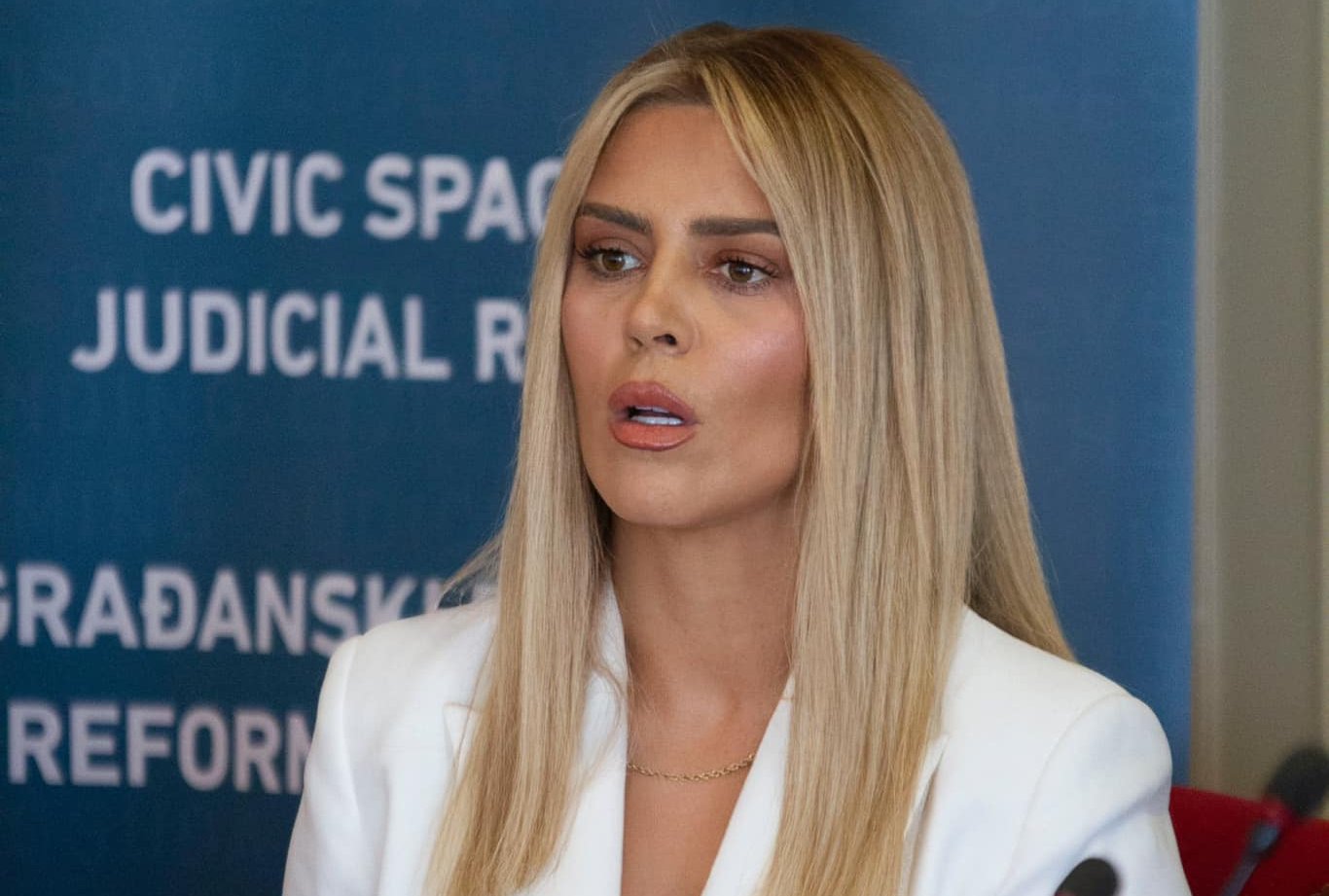 Dy të akuzuar pranojnë fajësinë për kanosjen e deputetes Deliu-Kodra ...