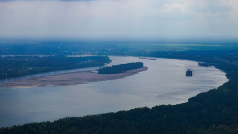 Lumenjtë në të gjithë botën po thahen me shpejtësinë më të madhe në 30 ...