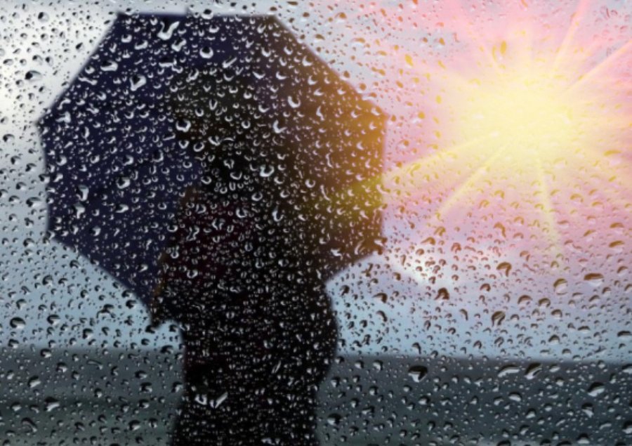 Reshje shiu e bore, ky është parashikimi i motit për sot dhe ditët në ...