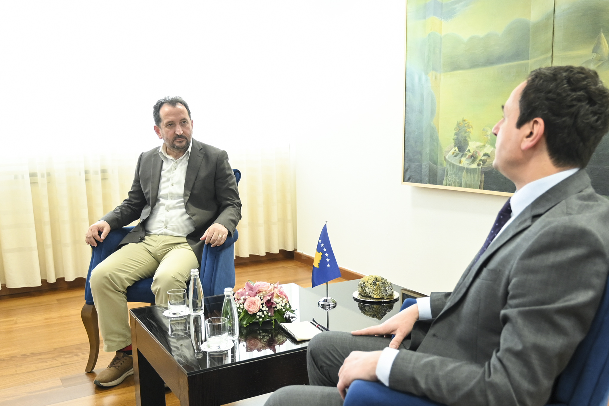 Qoku ‘detyrohet’ të reagojë: Kryeministri Kurti s'është deklaruar kurrë ...