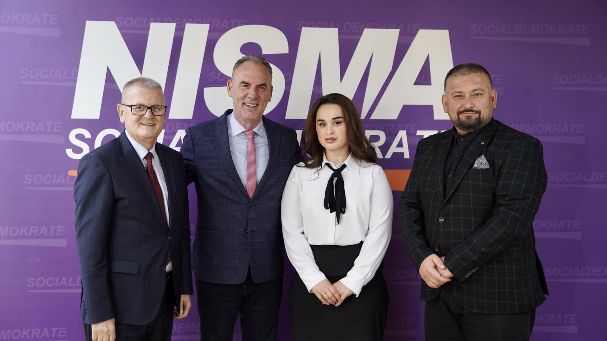 Këta janë kandidatët e NISMA's për deputetë nga Ferizaj, Limaj: Ekip i ... Këta janë kandidatët e NISMA's për deputetë nga Ferizaj, Limaj: Ekip i ...