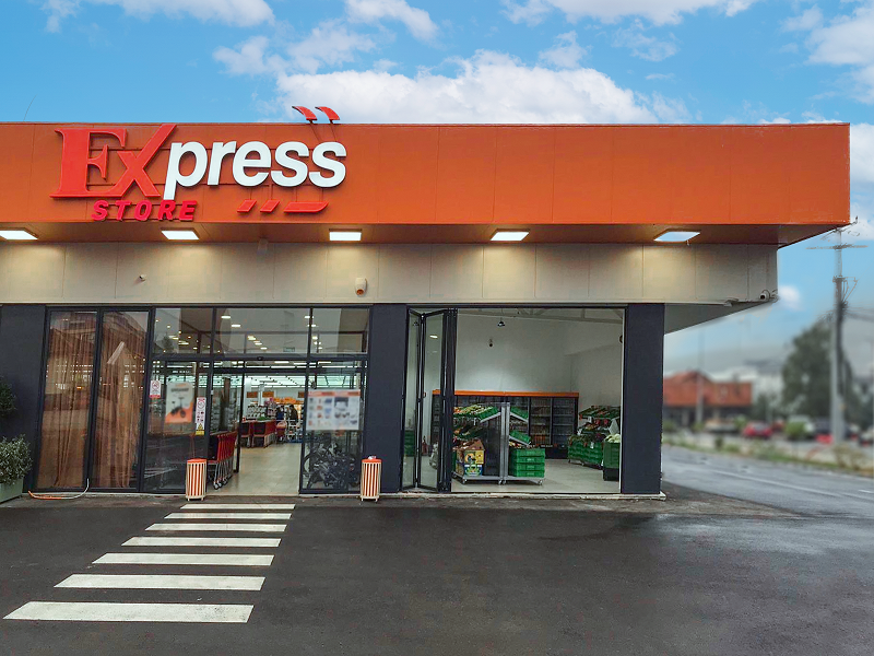 Ditët festive në Express Store. 6 Vite bashkë me ju! - Gazeta Express