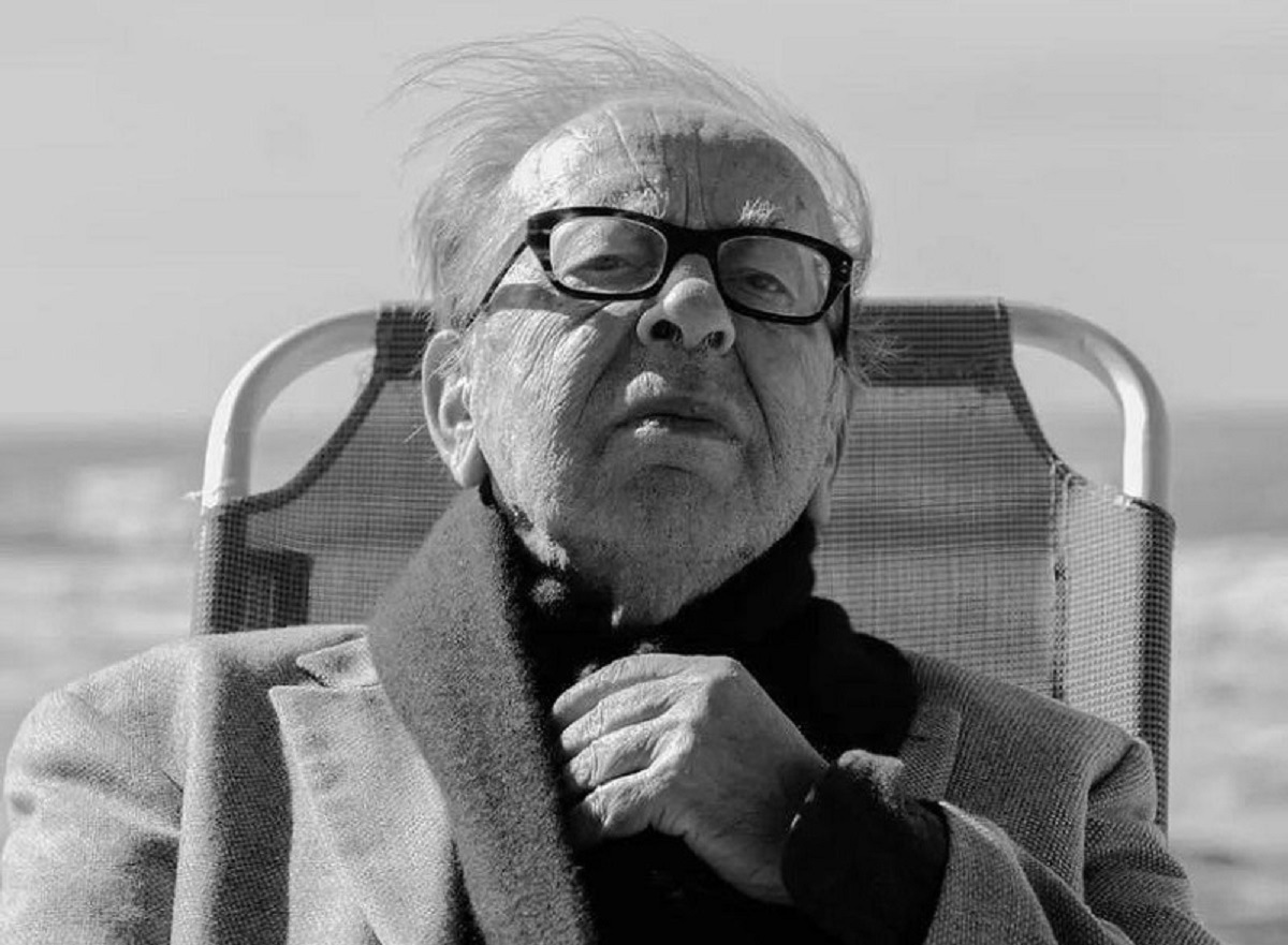 Në 89-vjetorin e lindjes së shkrimtarit të madh Ismail Kadare, gjurmët ... Në 89-vjetorin e lindjes së shkrimtarit të madh Ismail Kadare, gjurmët ...