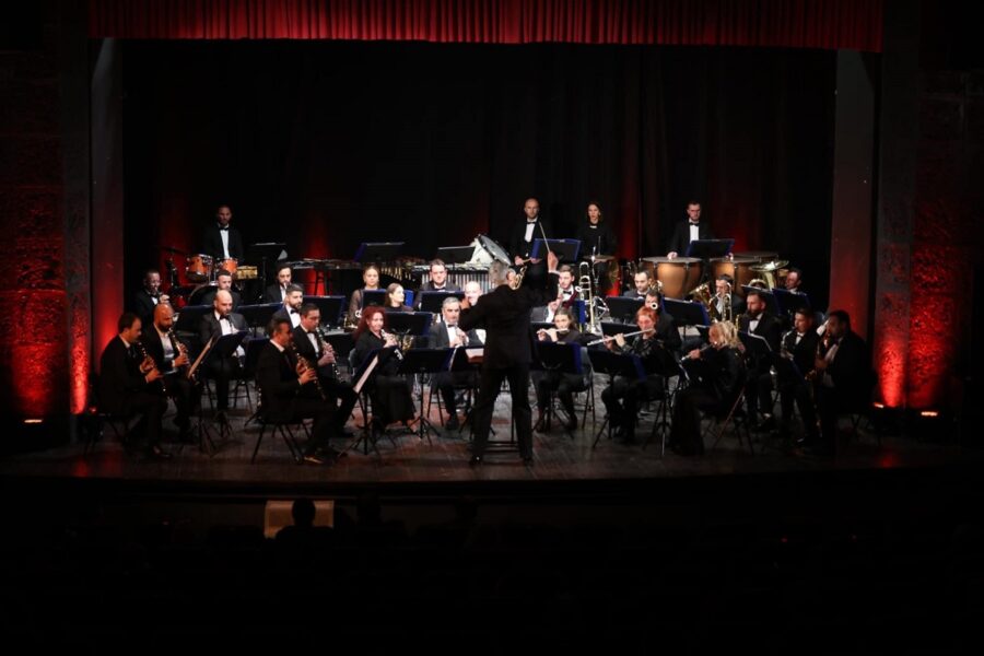 “Filharmonia në lëvizje” në Prizren - Gazeta Express
