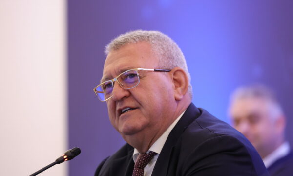 Duka komenton shortin e Shqipërisë: Grup i vështirë, duhet të punojmë ... Duka komenton shortin e Shqipërisë: Grup i vështirë, duhet të punojmë ...